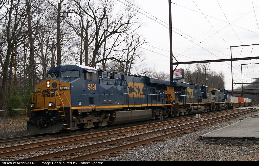 CSX Q174-09 - 4/10/2011